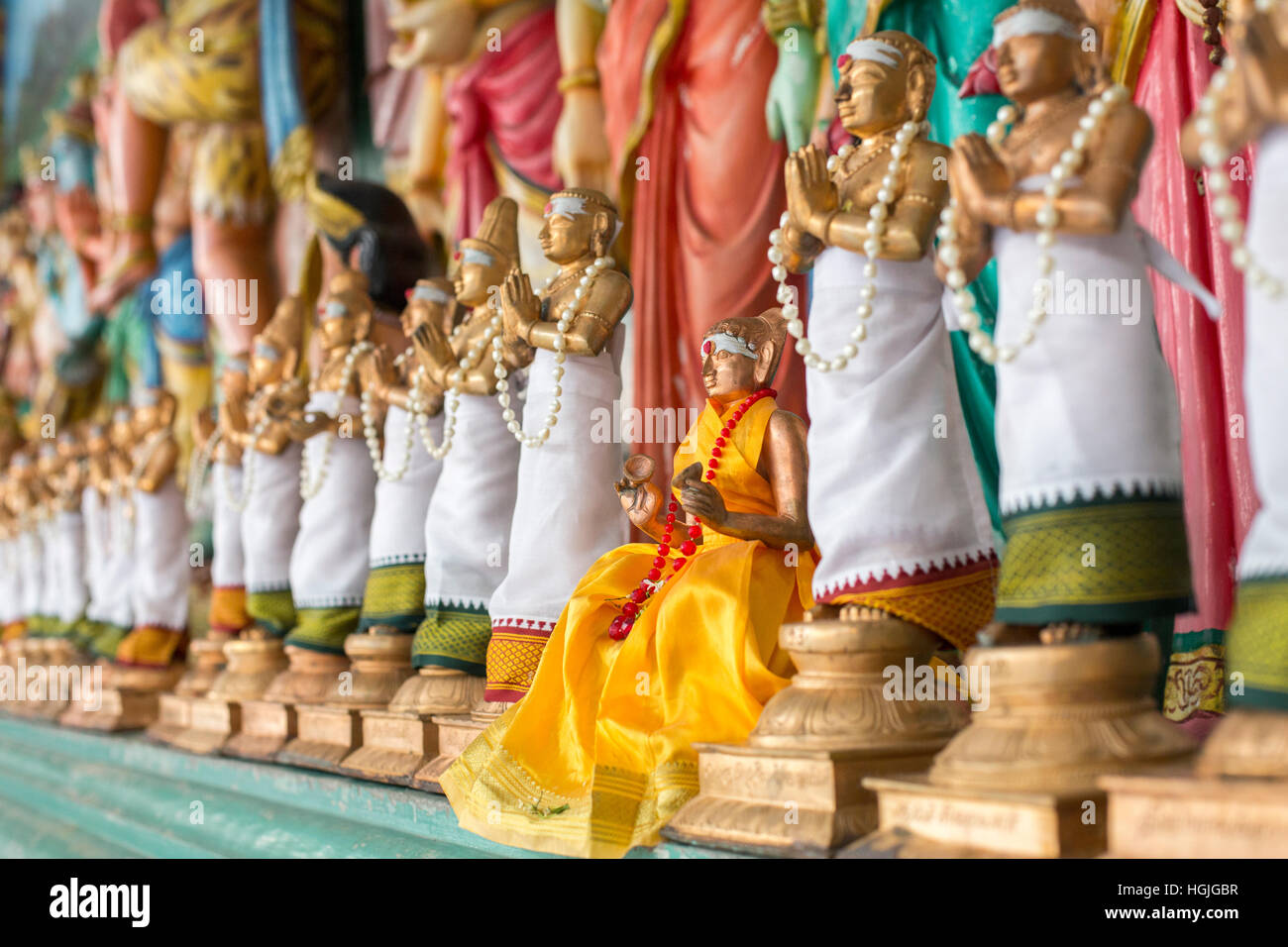 Hindu gods statue hi-res stock photography and images - Alamy