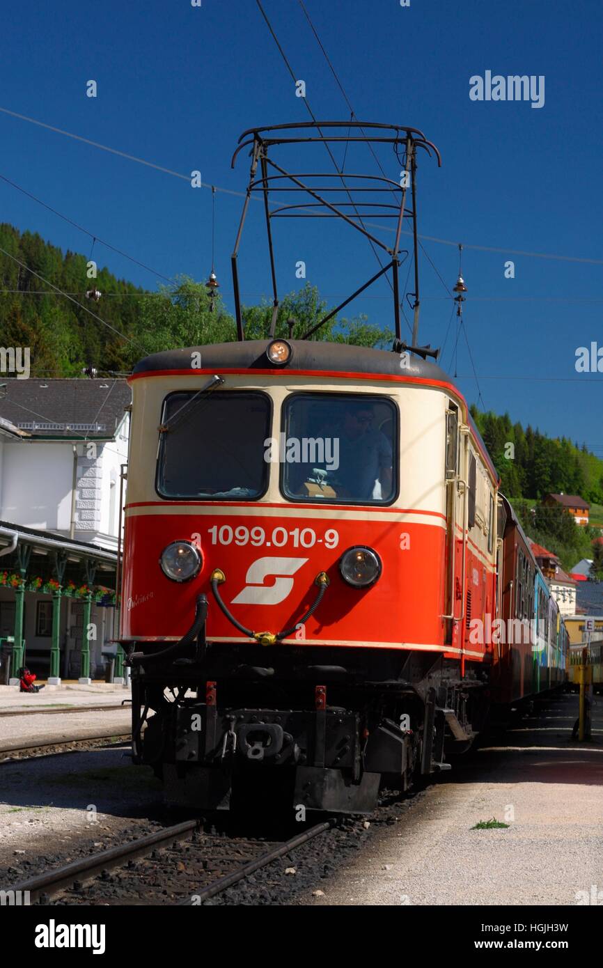 Austrian railway hi-res stock photography and images - Alamy