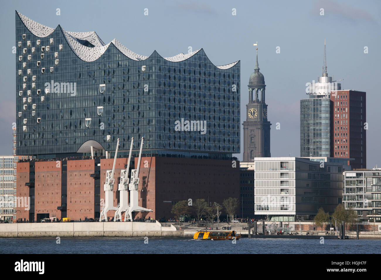 Hafencity elbphilharmonie hamburg germany hi-res stock photography and images - Alamy