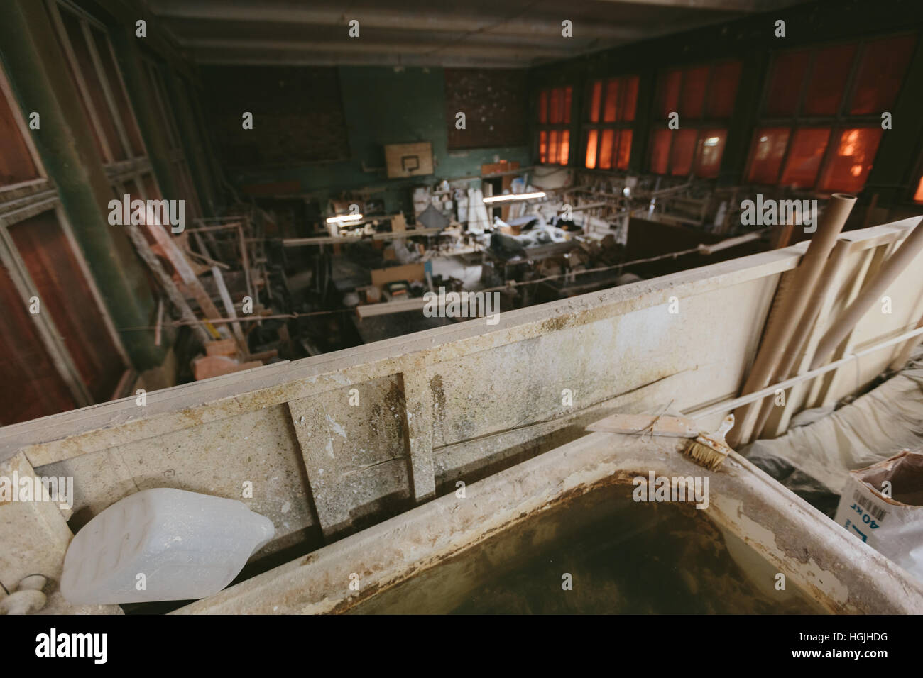 Cluttered store room hi-res stock photography and images - Alamy