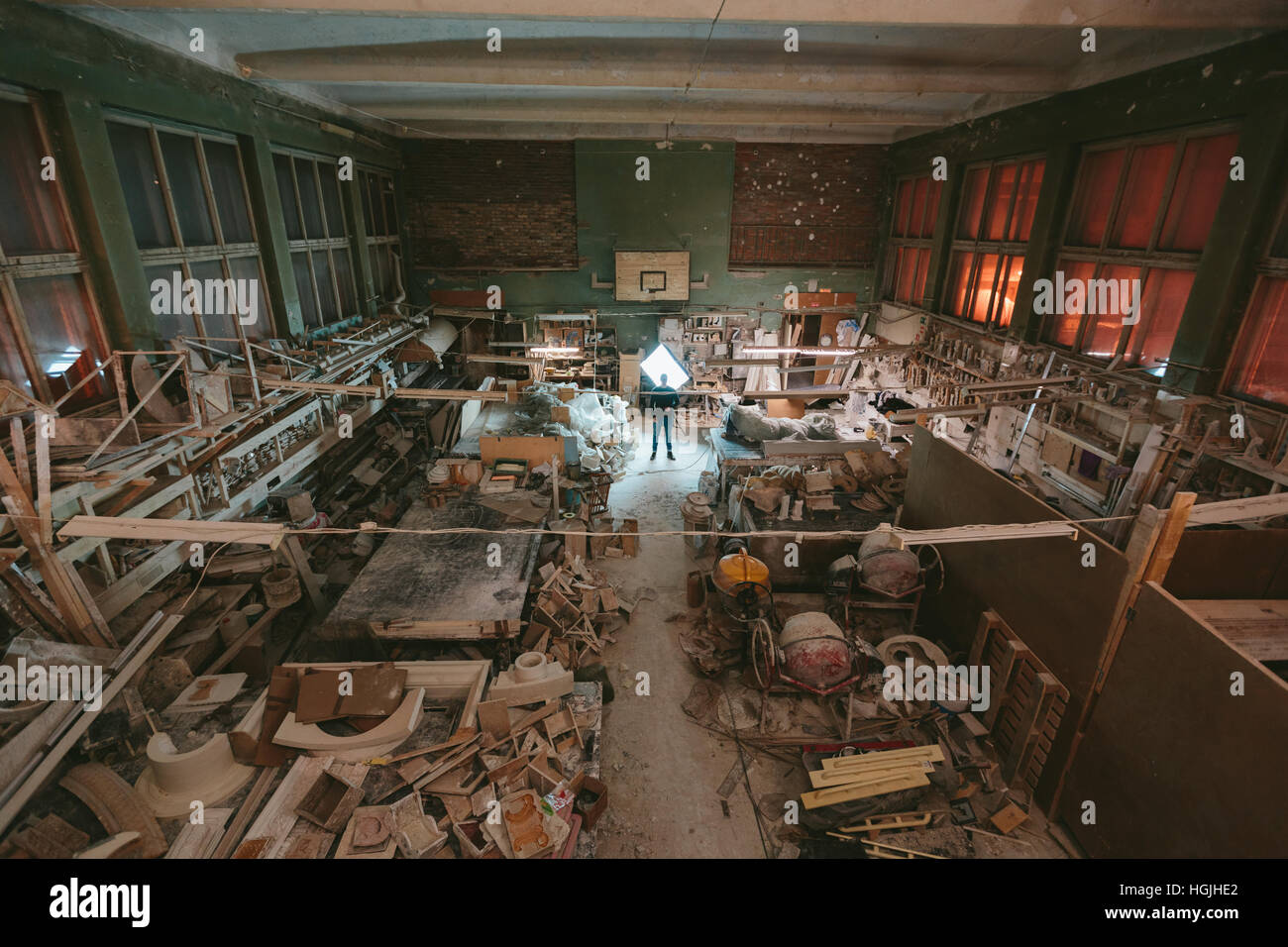 Cluttered store room hi-res stock photography and images - Alamy