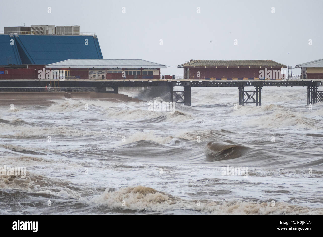 Blackpool, UK. 10th Jan, 2017. Weather. A cold and windy day for ...