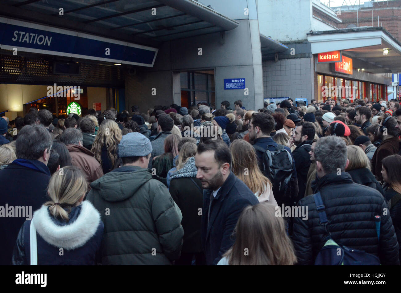 Tube strike overcrowding hi-res stock photography and images - Alamy