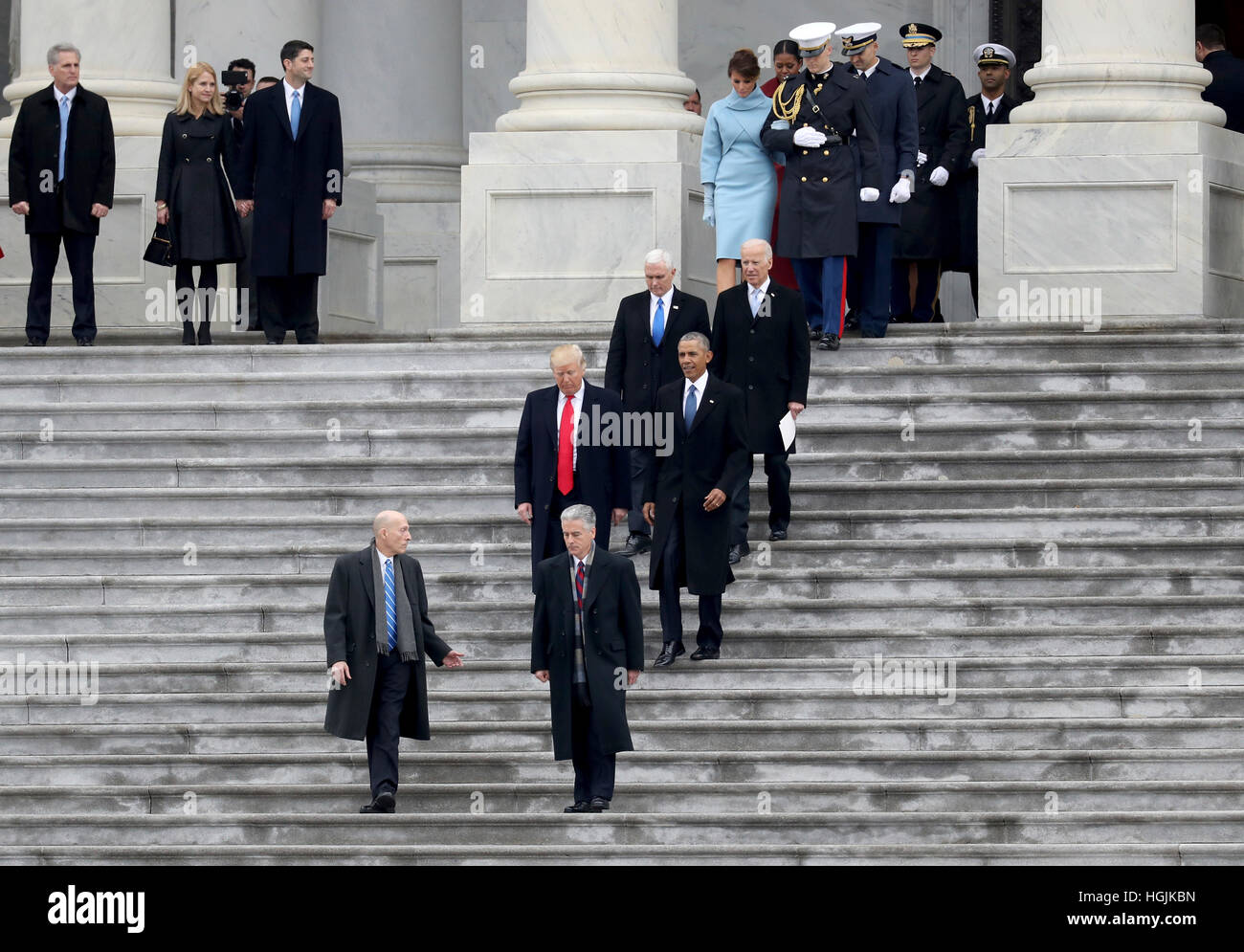 United States President Donald Trump and former US President Barack ...