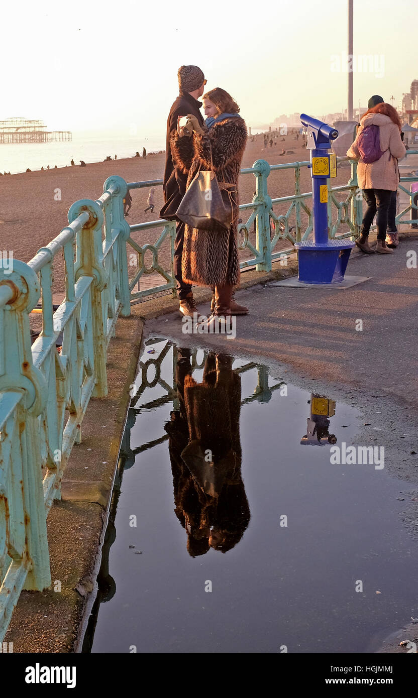 Brighton seafront fashion hi-res stock photography and images - Alamy