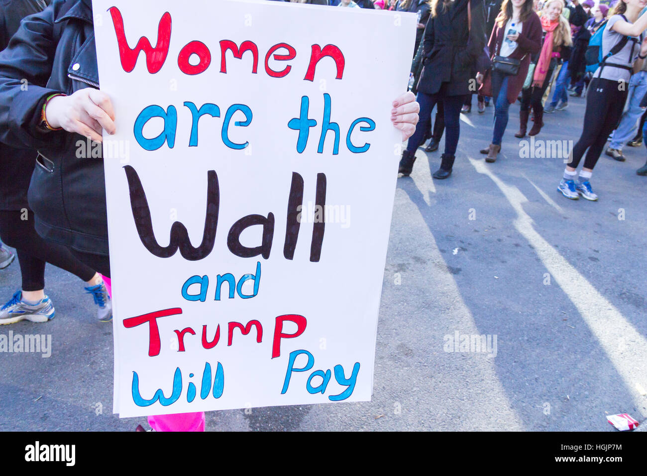 Close up woman signs handmade hi-res stock photography and images - Alamy