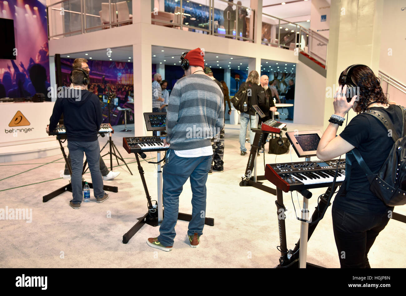 Anaheim convention center hi-res stock photography and images - Alamy