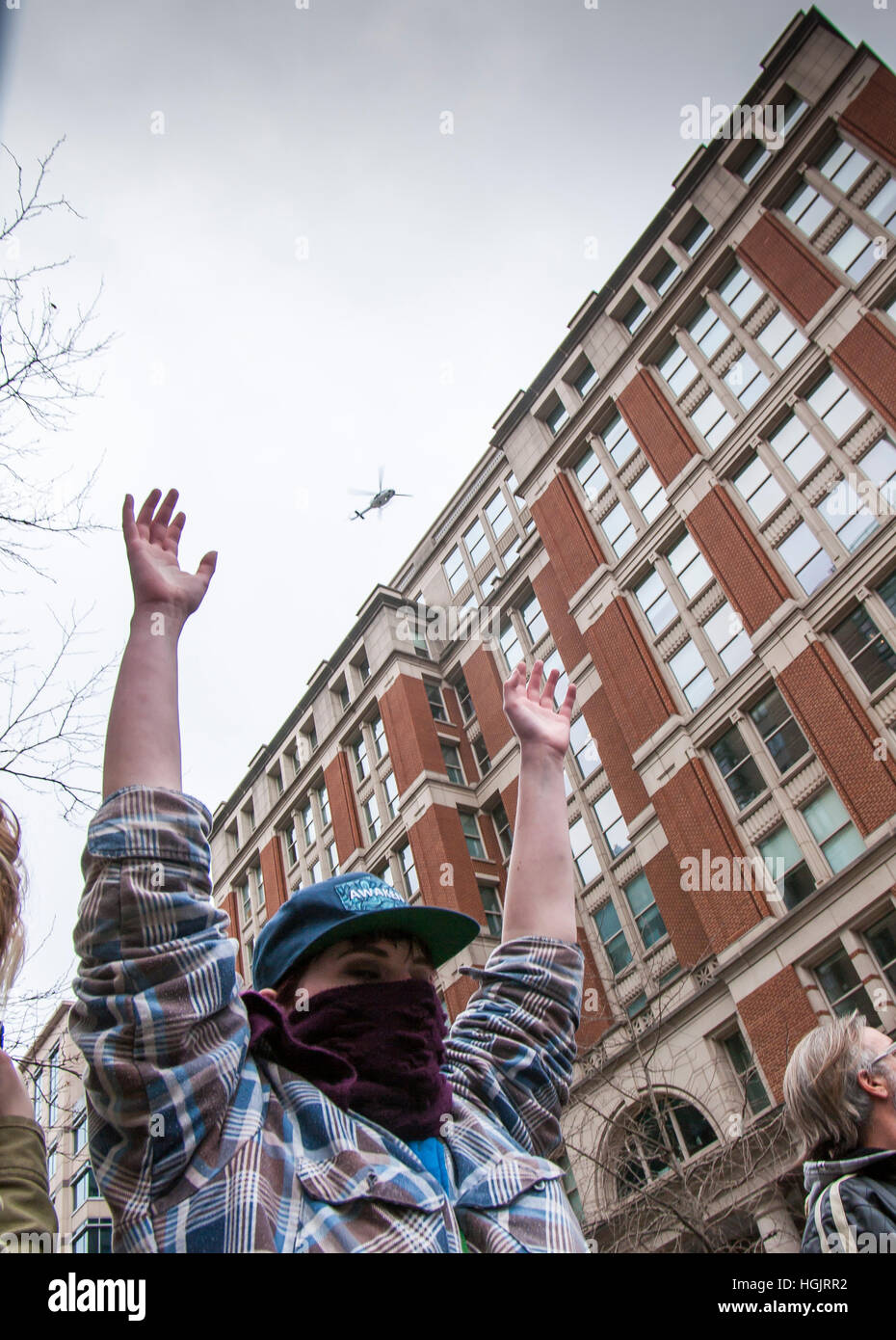 Live overhead line hi-res stock photography and images - Alamy
