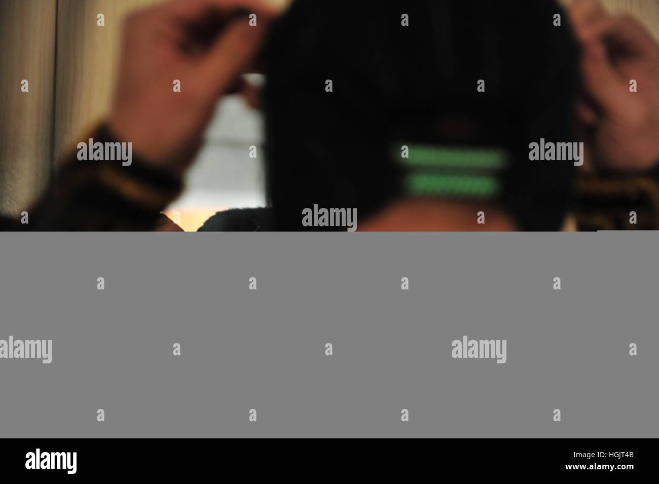 Zhang lijun hi-res stock photography and images - Alamy