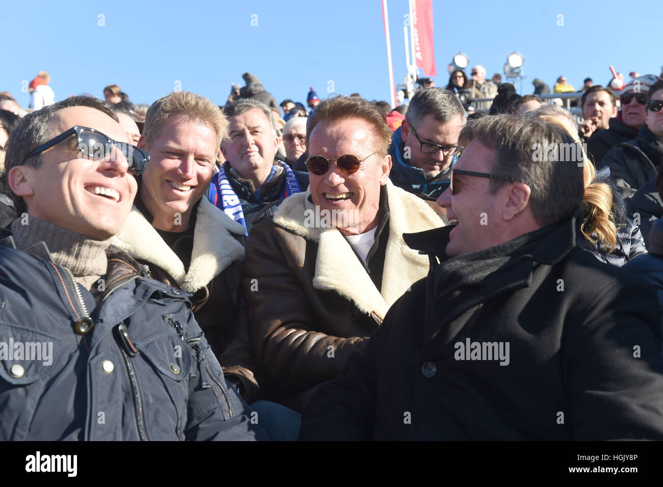 Patrick knapp schwarzenegger nephew arnold hi-res stock photography and ...