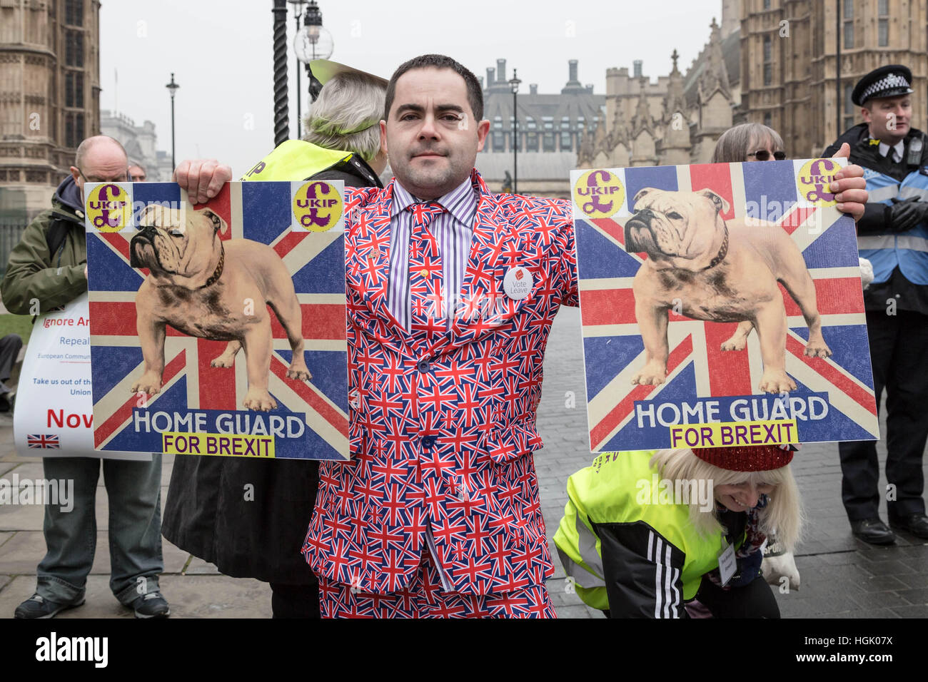 Bulldog europe flag hi-res stock photography and images - Alamy