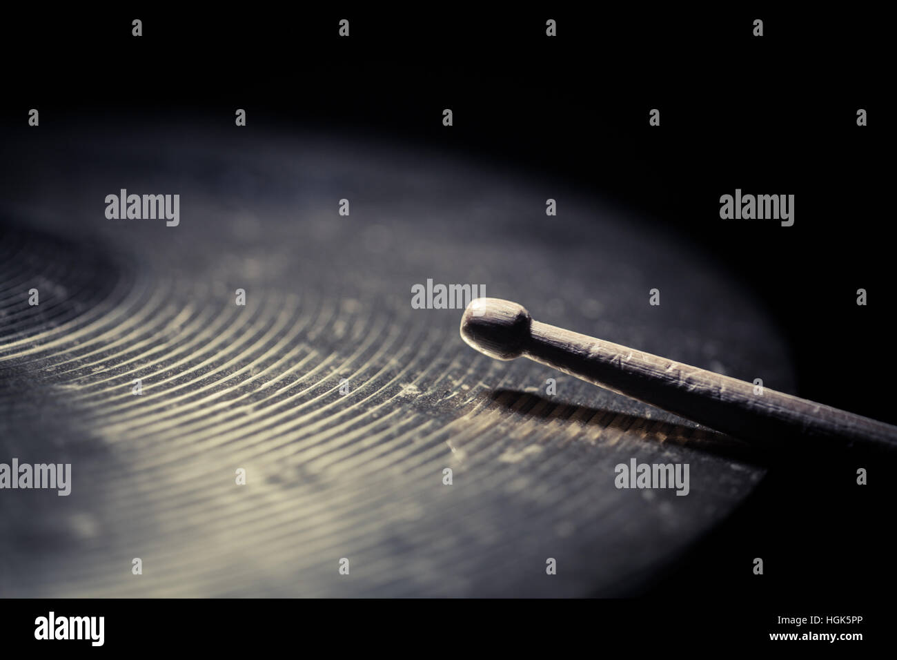 Hitting a shot hi-res stock photography and images - Alamy