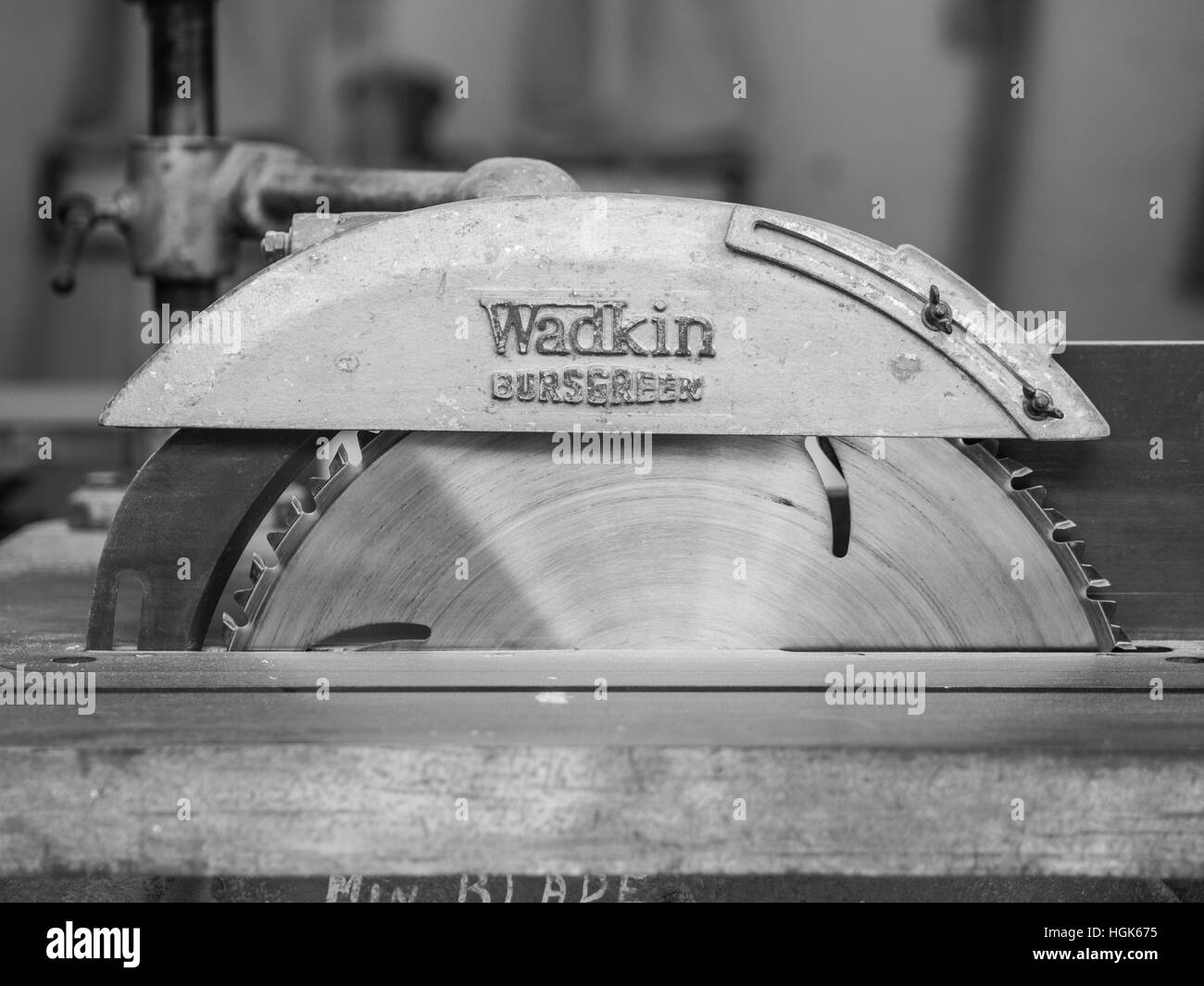 Saw table hi-res stock photography and images - Alamy