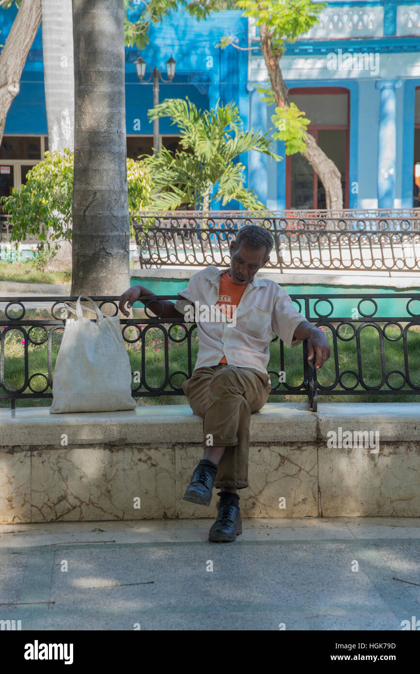 Cuban worker resting Stock Photo - Alamy
