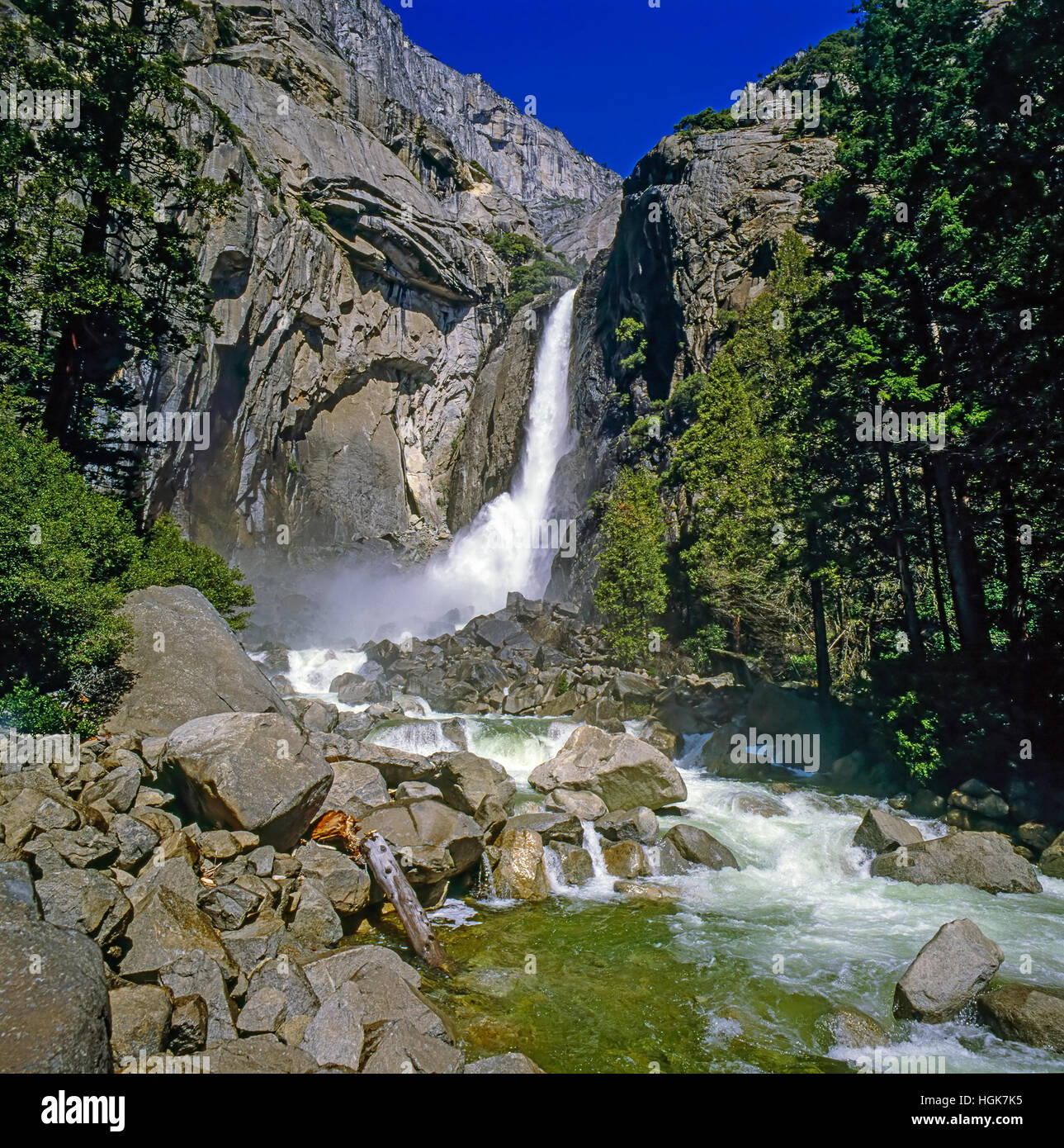 Highest waterfall in yosemite hi-res stock photography and images - Alamy