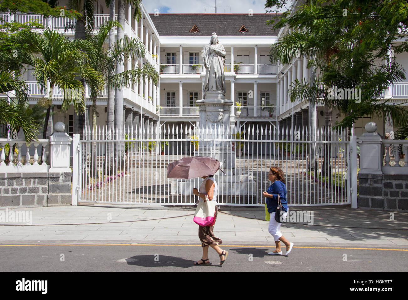 Statue of Queen Victoria, Government House, French Colonial building ...