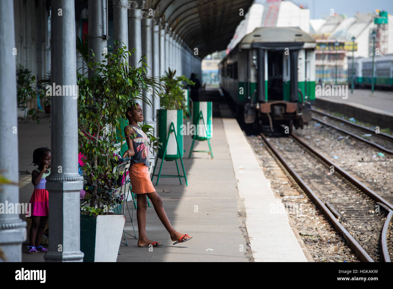 Person railway station hi-res stock photography and images - Alamy