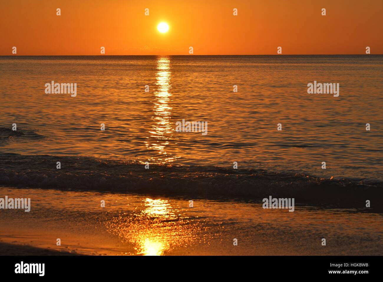 Melting sun sunset hi-res stock photography and images - Alamy
