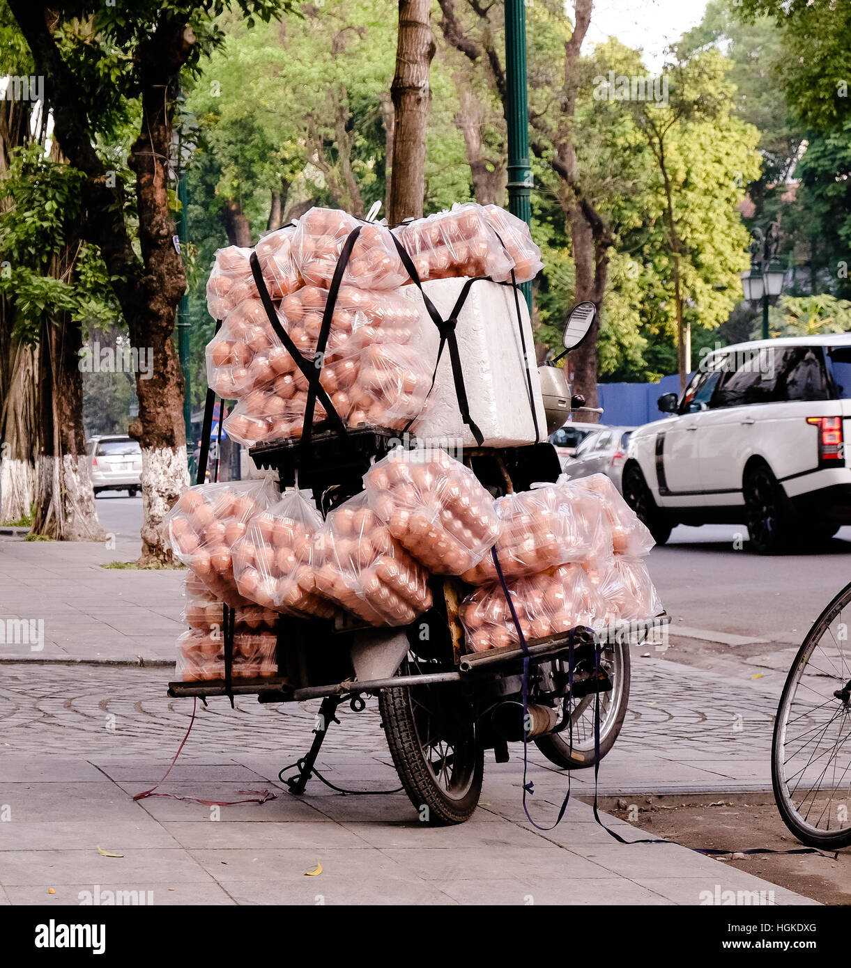 Motorcycle motorcycles deliveries hi-res stock photography and images ...