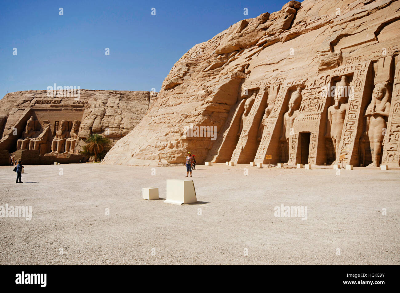 Twin temples at abu simbel hi-res stock photography and images - Alamy