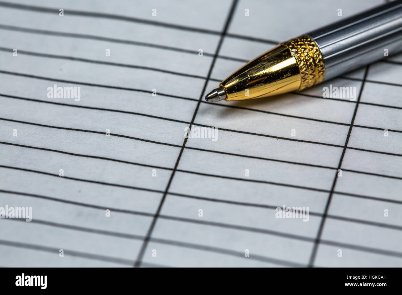 Pen On Empty Blank Paper Closeup Stock Photo - Alamy