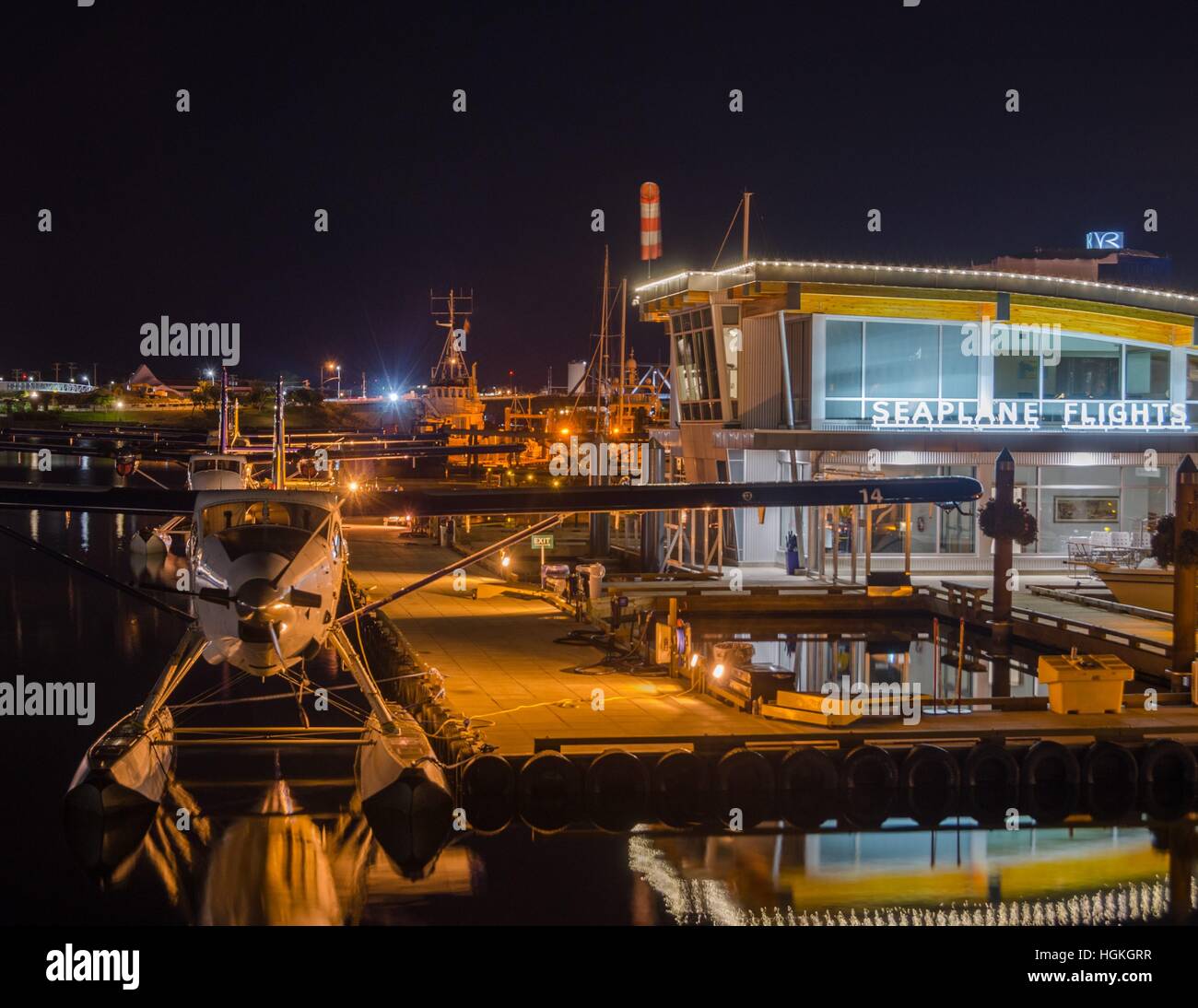 Float planes waiting in the inner harbour in Victoria, BC, Canada Stock ...
