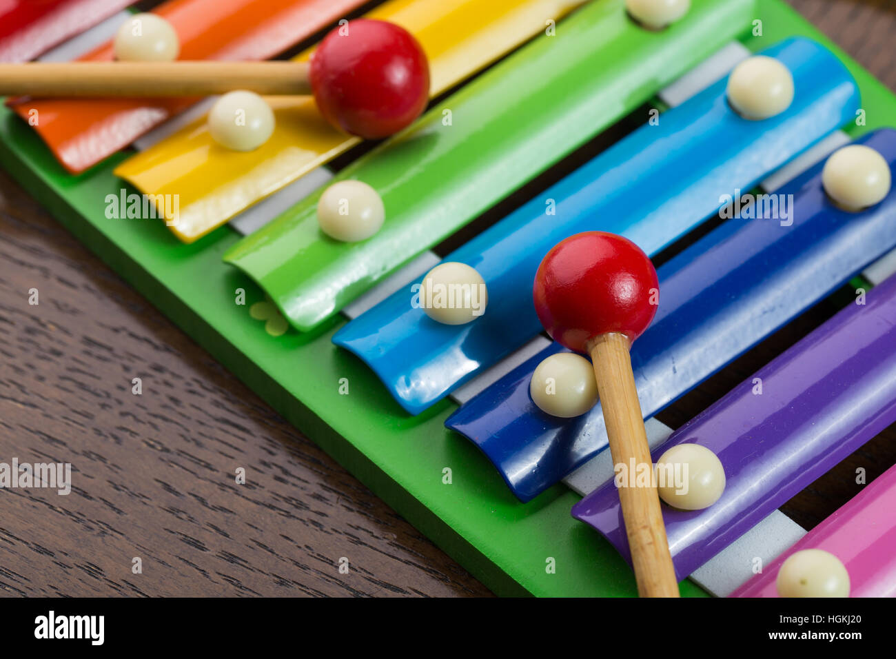 Xylophone keyboard hi-res stock photography and images - Alamy