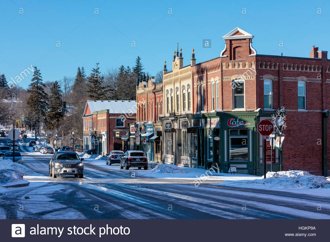 Victorian Era Queen Street Main High Resolution Stock Photography and ...