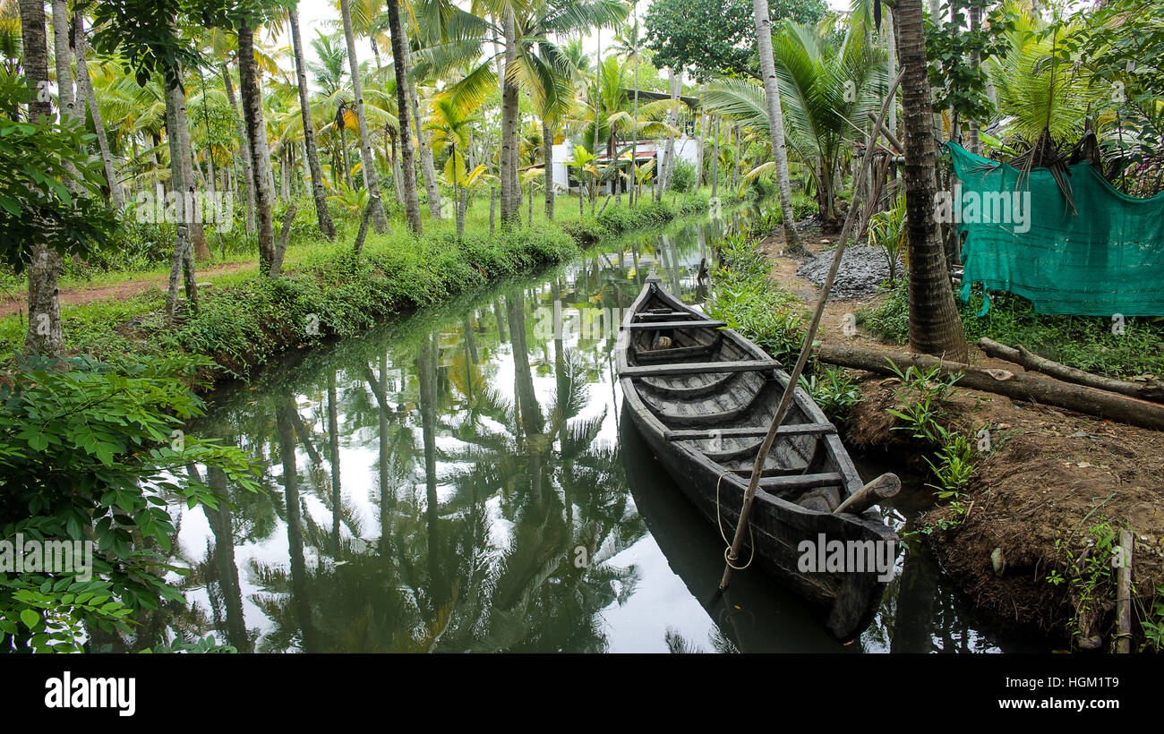 India waters hi-res stock photography and images - Alamy