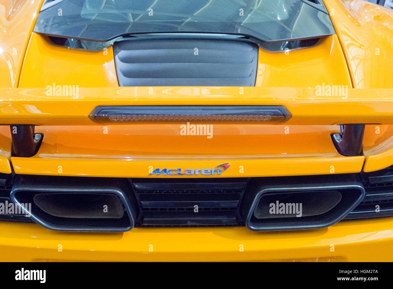 Supercars rear view hi-res stock photography and images - Alamy