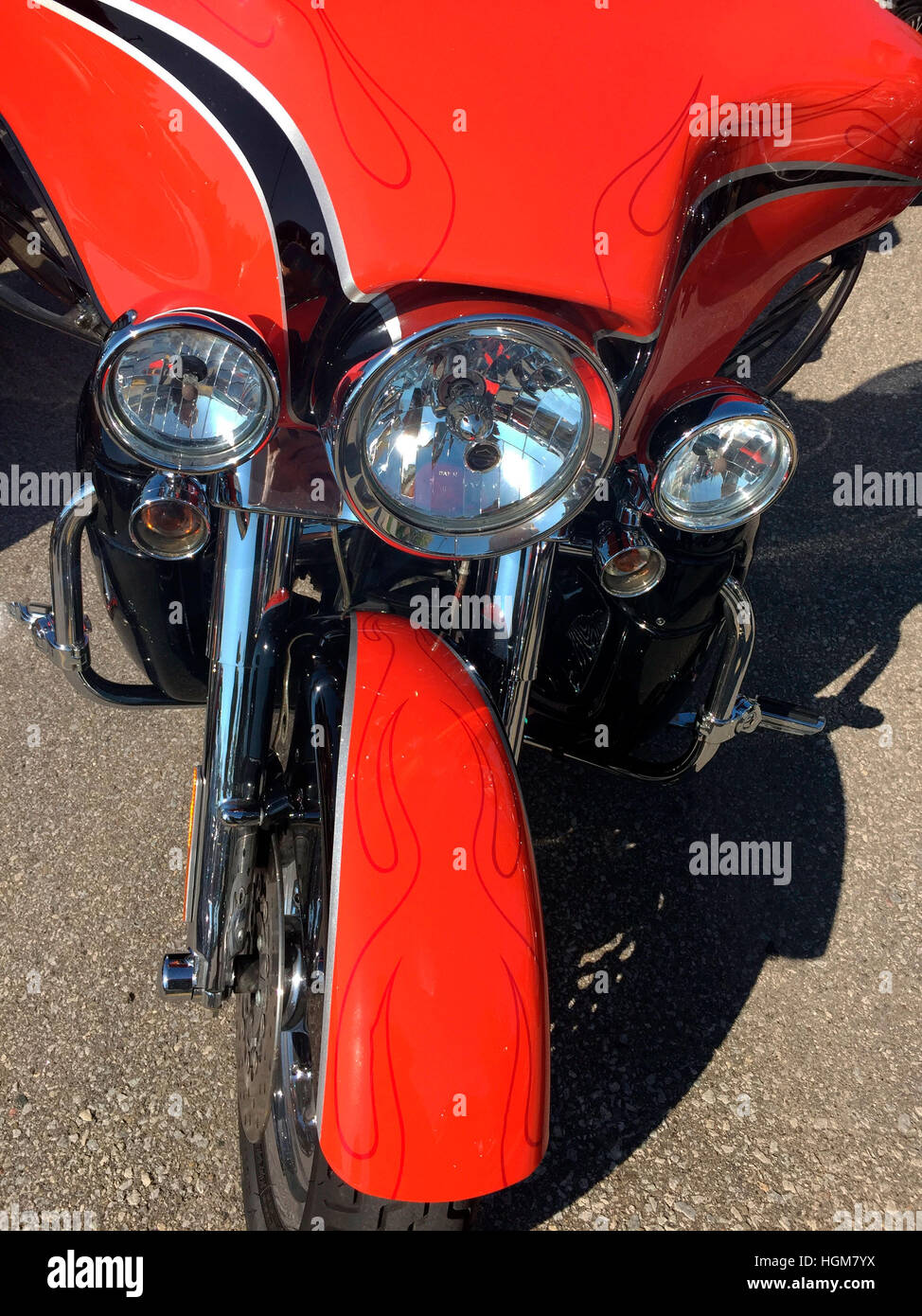 Red motorcycle hi-res stock photography and images - Alamy