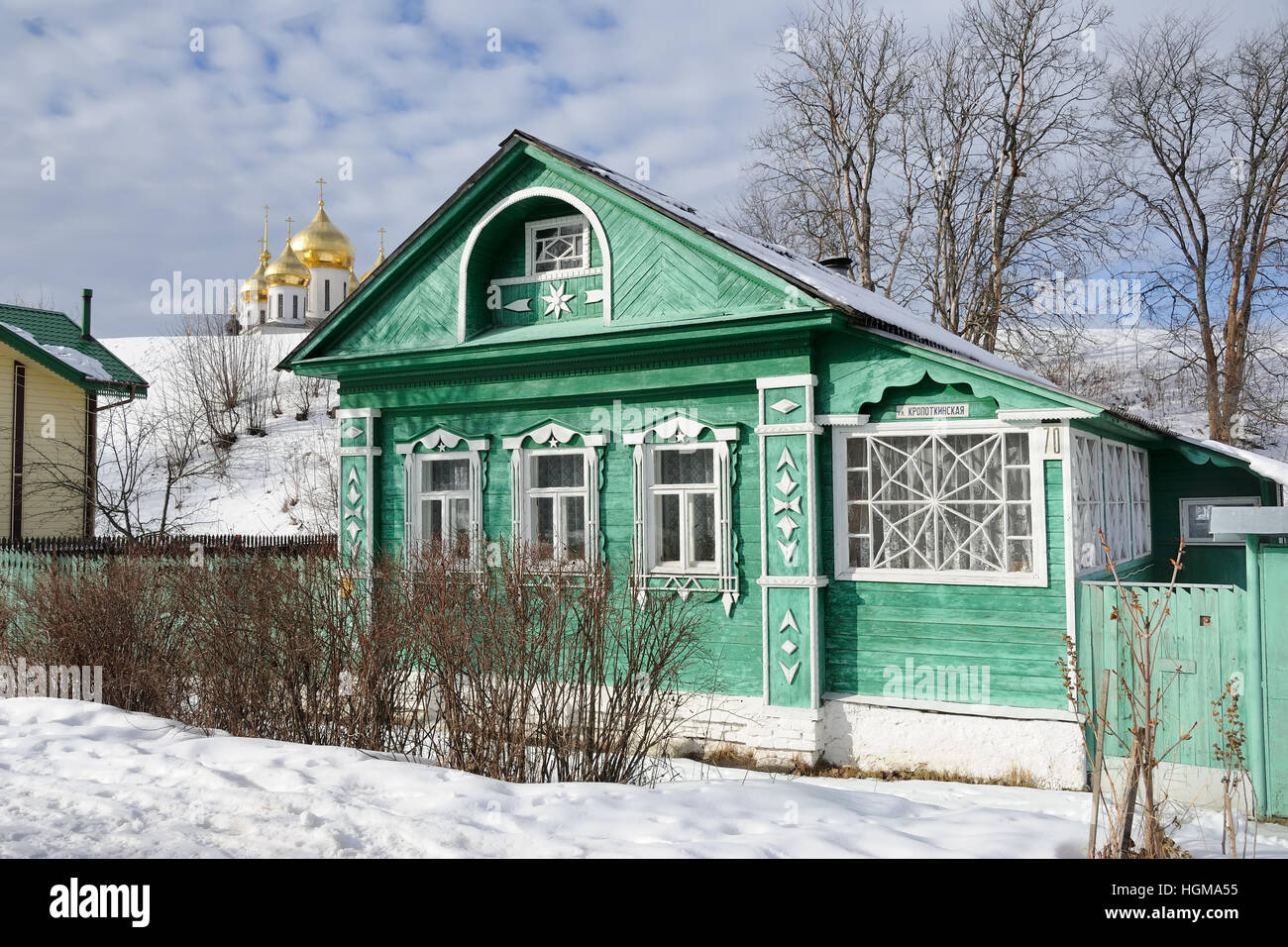 Green Russian Wooden House on Kropotkinskaya Street in Winter. Dmitrov ...
