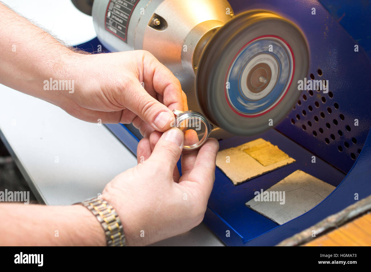 Precision polishing hi-res stock photography and images - Alamy
