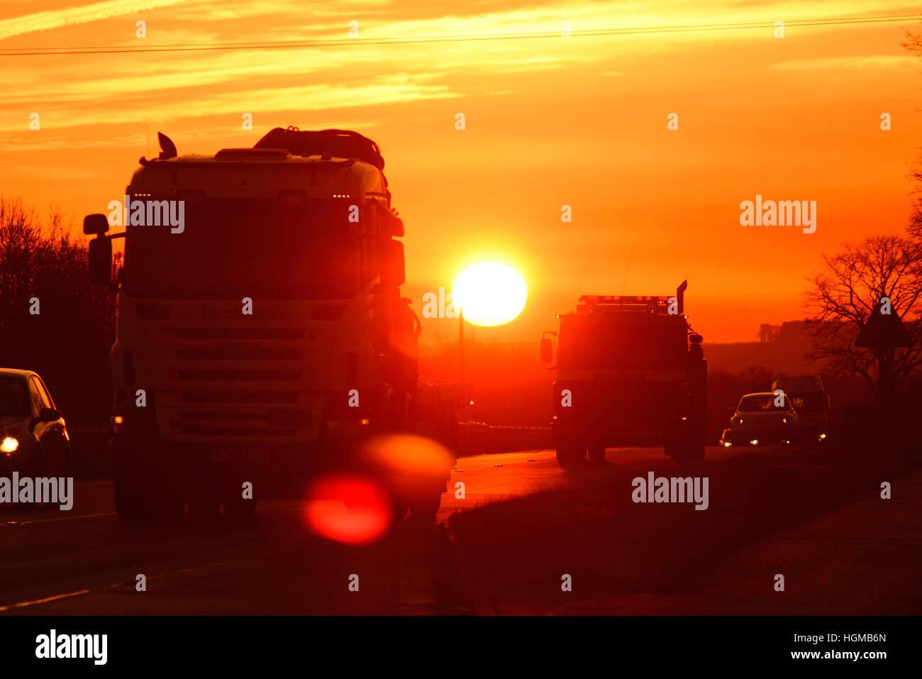 Truck lorry hgv sunlight hi-res stock photography and images - Alamy