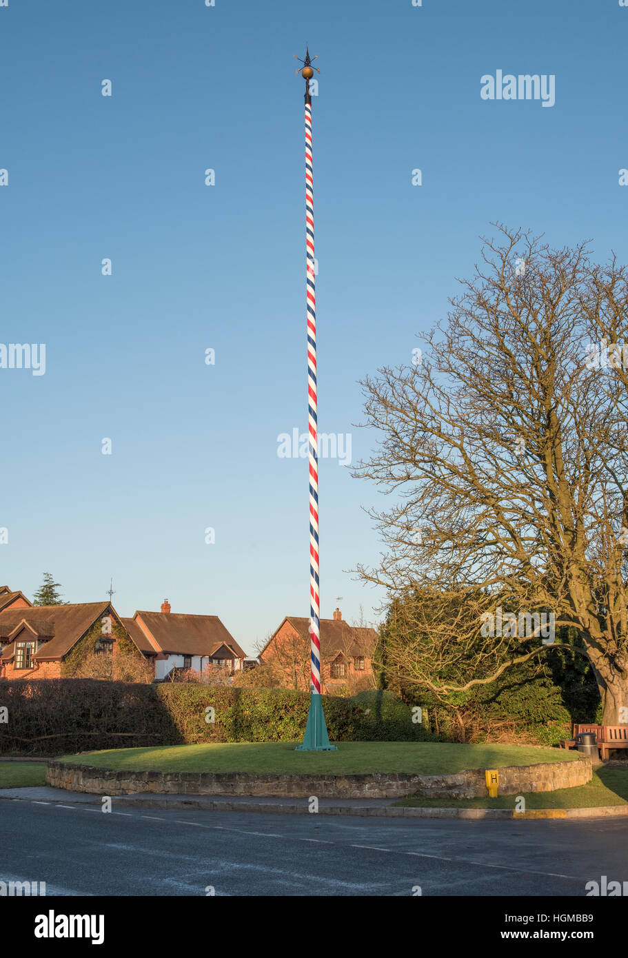 Maypole england hi-res stock photography and images - Alamy