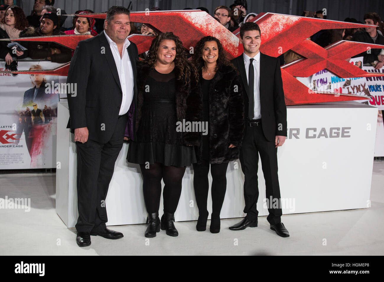 London, UK. 10 January 2017. The Tapper Family: Jonathan Tapper, Amy ...