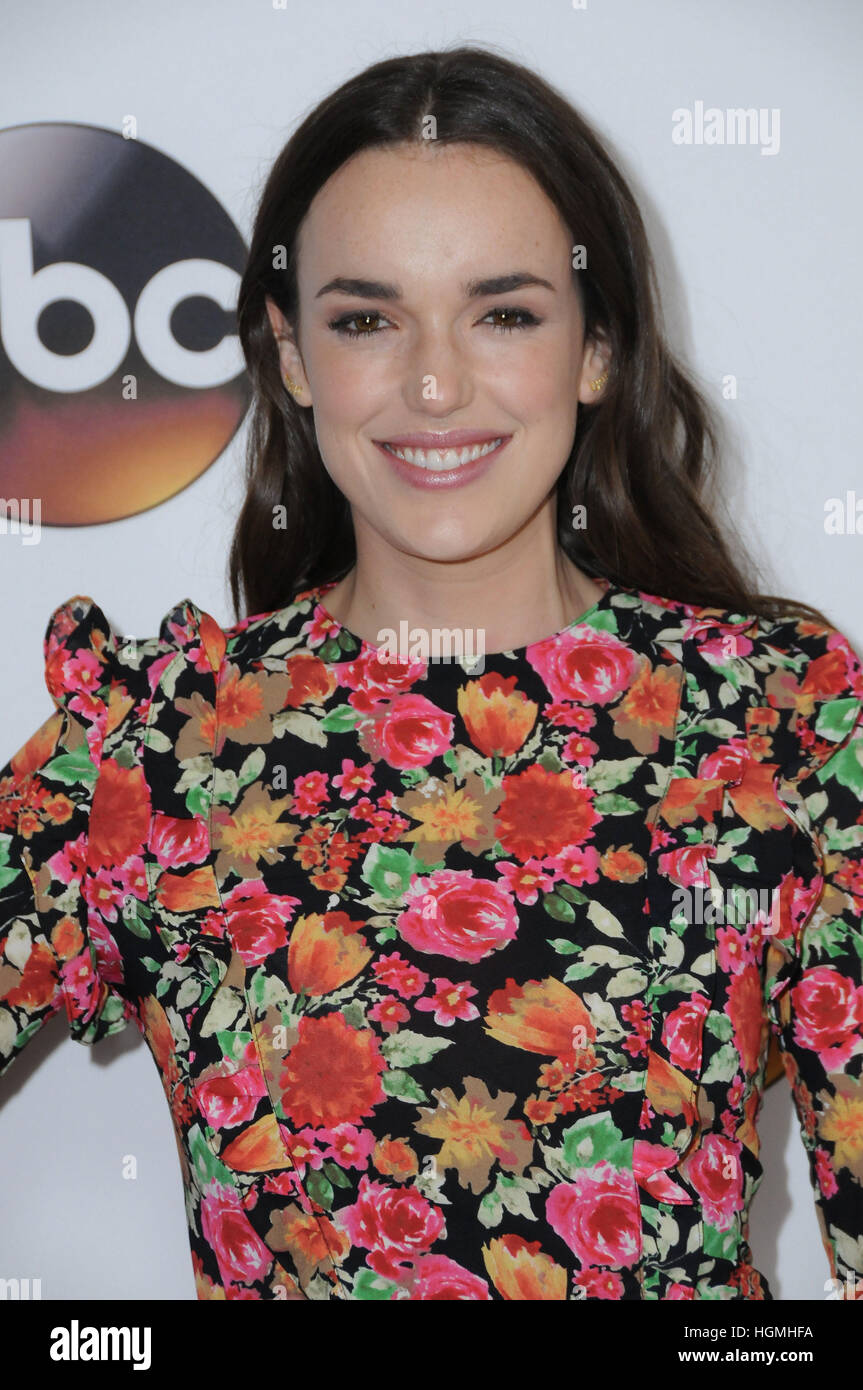 Elizabeth henstridge disney abc television group hi-res stock ...