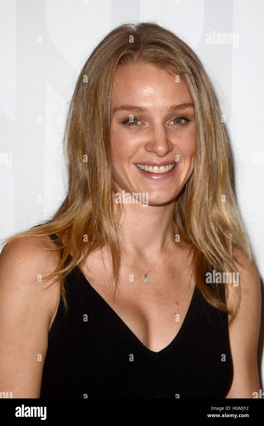 Elizabeth gilpin hi-res stock photography and images - Alamy