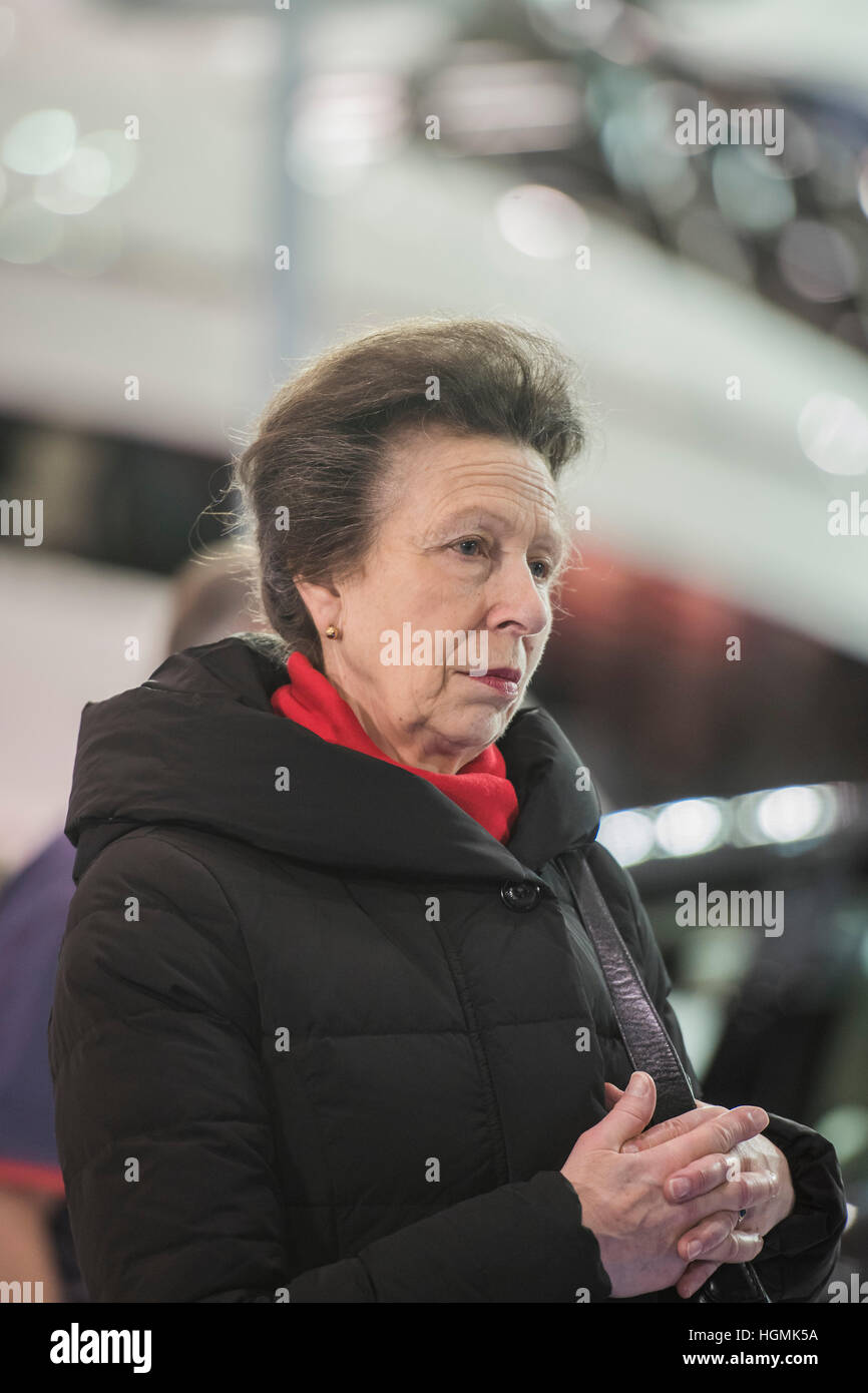 London, UK. 11th January 2017. Examining new models on the Land Rover ...