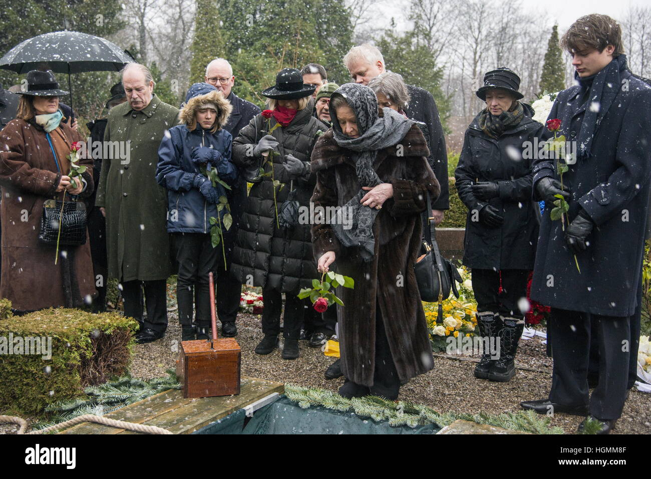 House Of Romanovs High Resolution Stock Photography and Images - Alamy