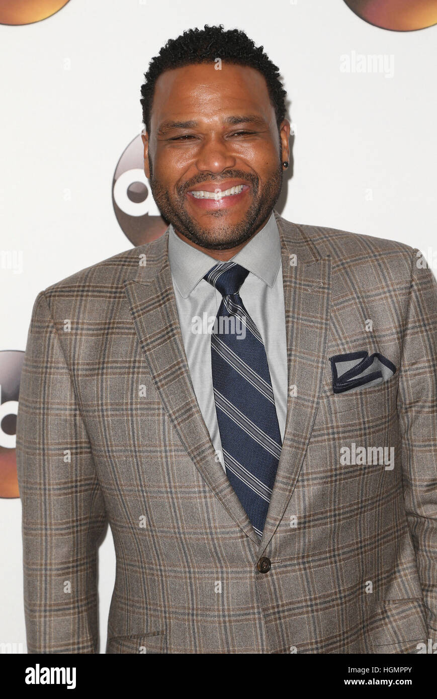 Pasadena, USA. 10th Jan, 2017. Anthony Anderson at the Disney ABC ...