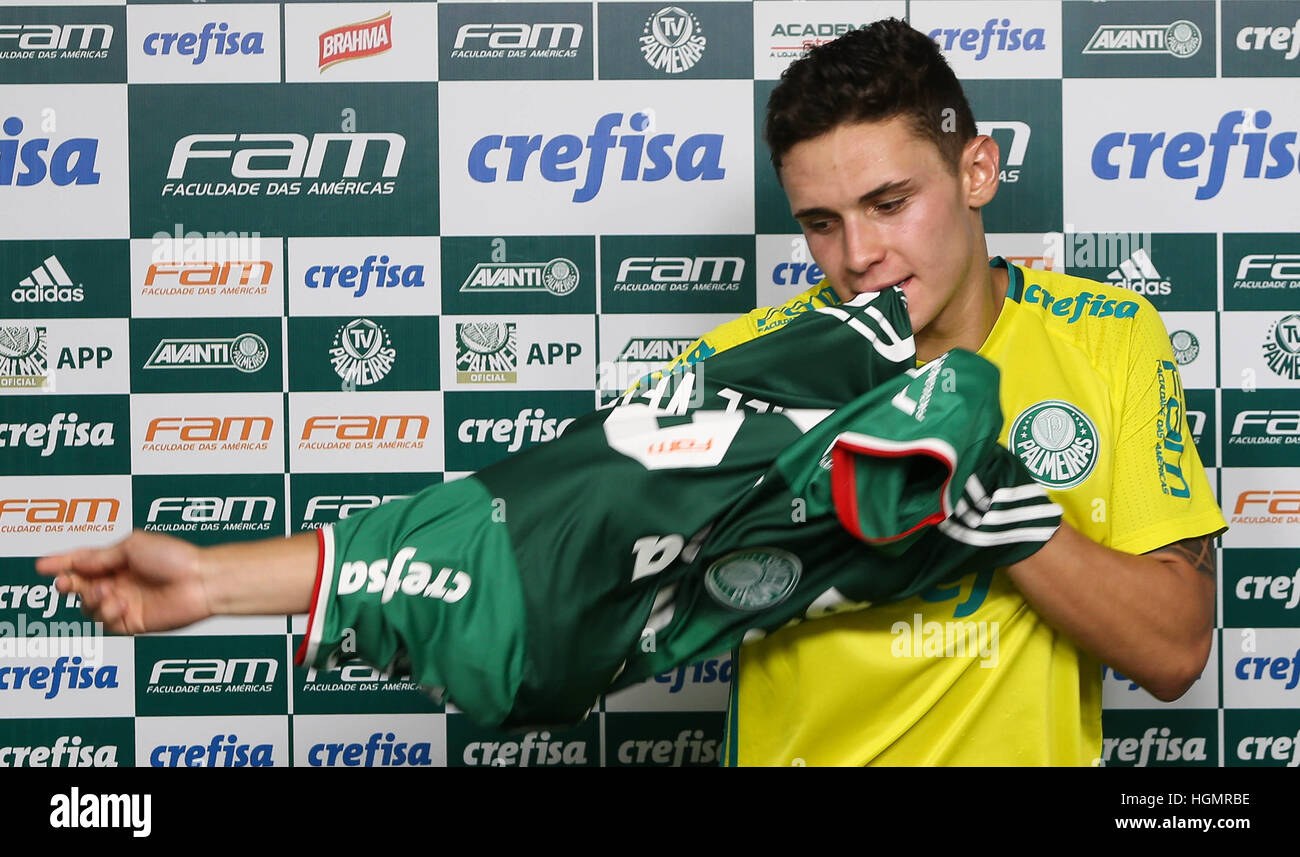 Athlete veiga hi-res stock photography and images - Alamy