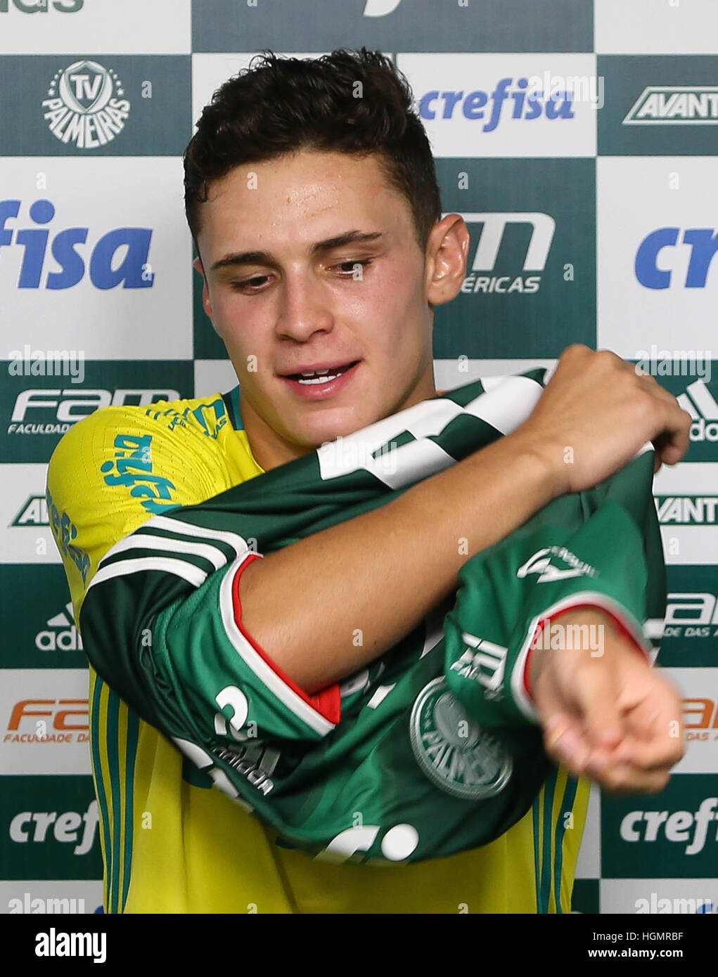 Sao Paulo, Brazil. 11th Jan, 2017. The player Raphael Veiga is ...