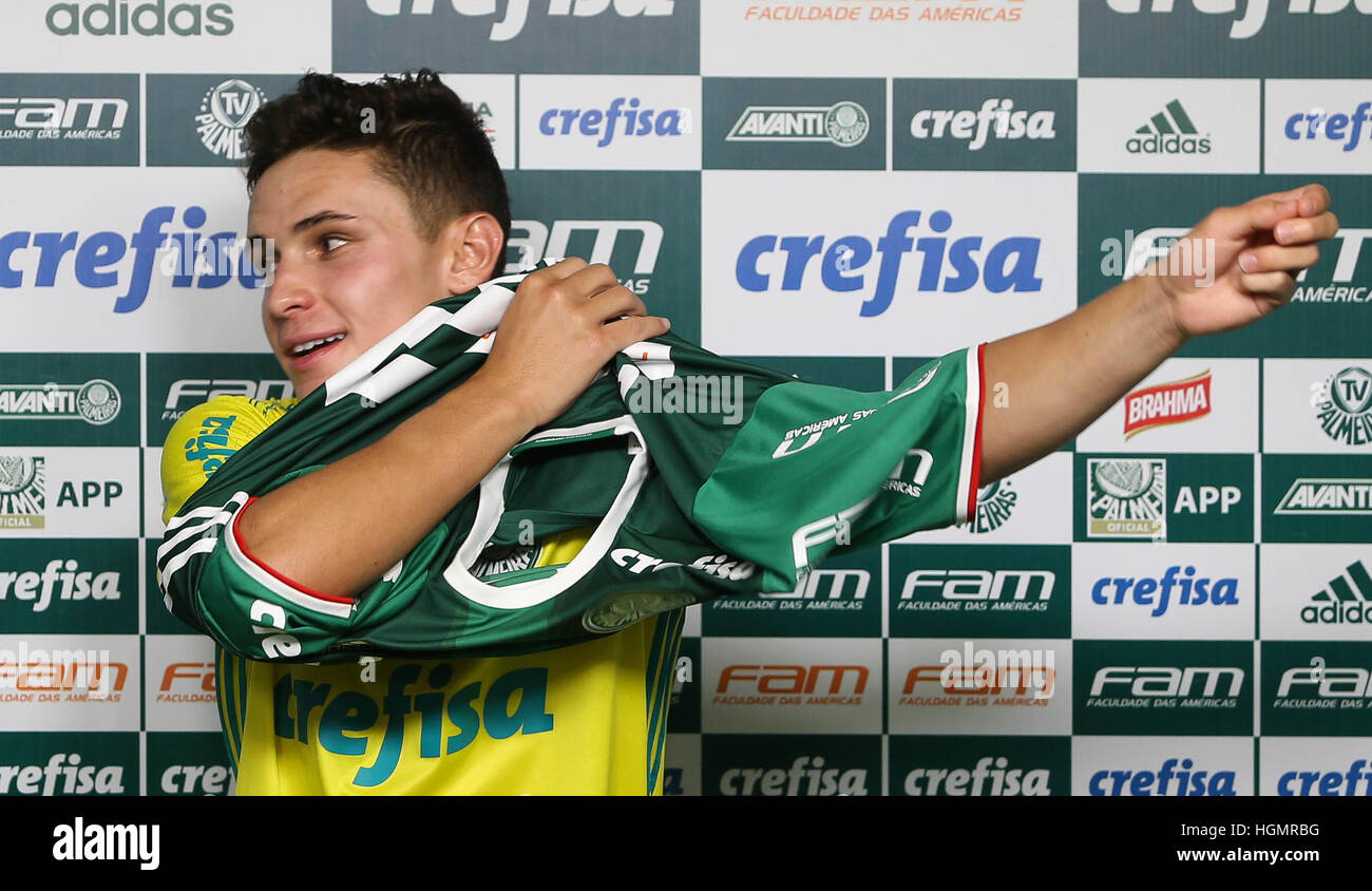 Sao Paulo, Brazil. 11th Jan, 2017. The player Raphael Veiga is ...
