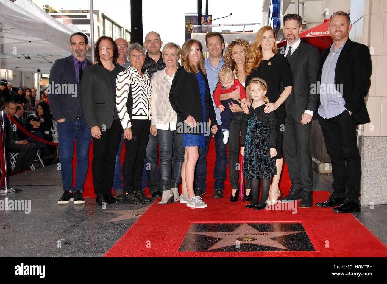Amy adams with family hi-res stock photography and images - Alamy