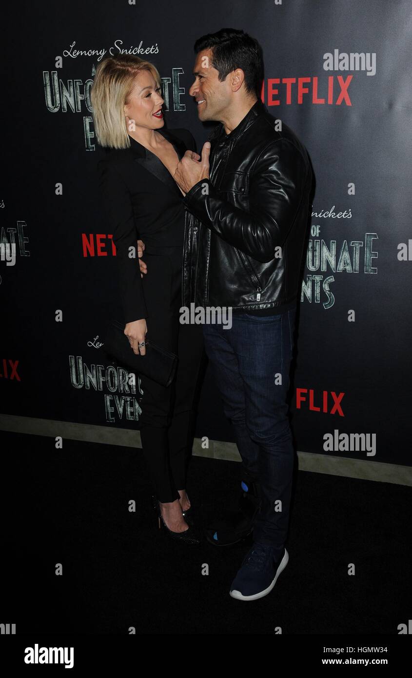 New York, USA. 11th Jan, 2017. Kelly Ripa, Mark Consuelos at arrivals ...