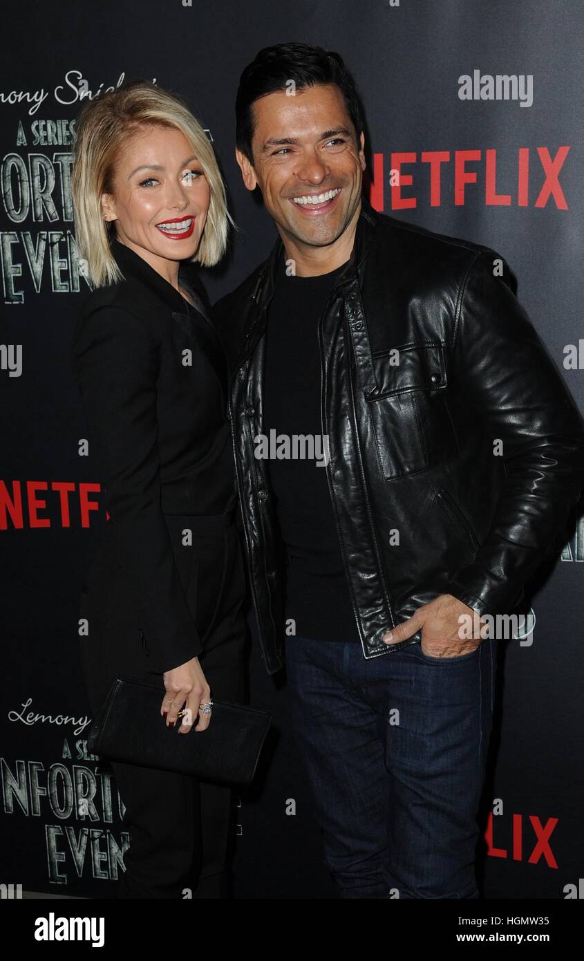New York, USA. 11th Jan, 2017. Kelly Ripa, Mark Consuelos at arrivals ...
