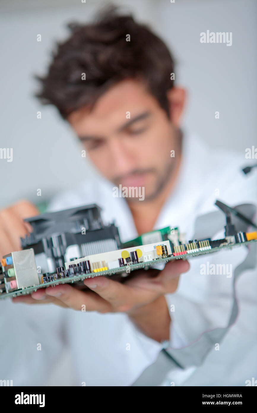 Solve computer hi-res stock photography and images - Alamy