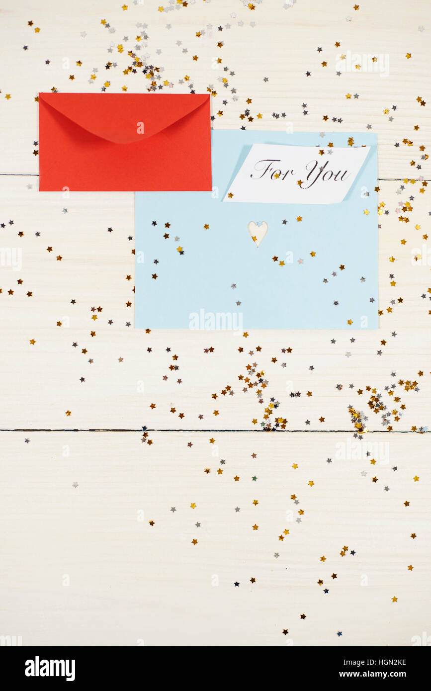 Note card inside envelope hi-res stock photography and images - Alamy