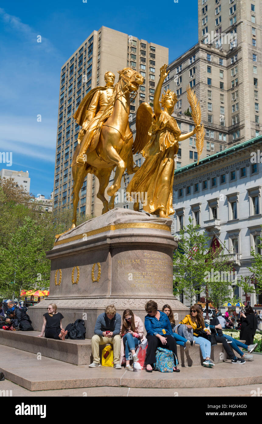NEW YORK - APRIL 30, 2016: William sherman memorial in south central ...